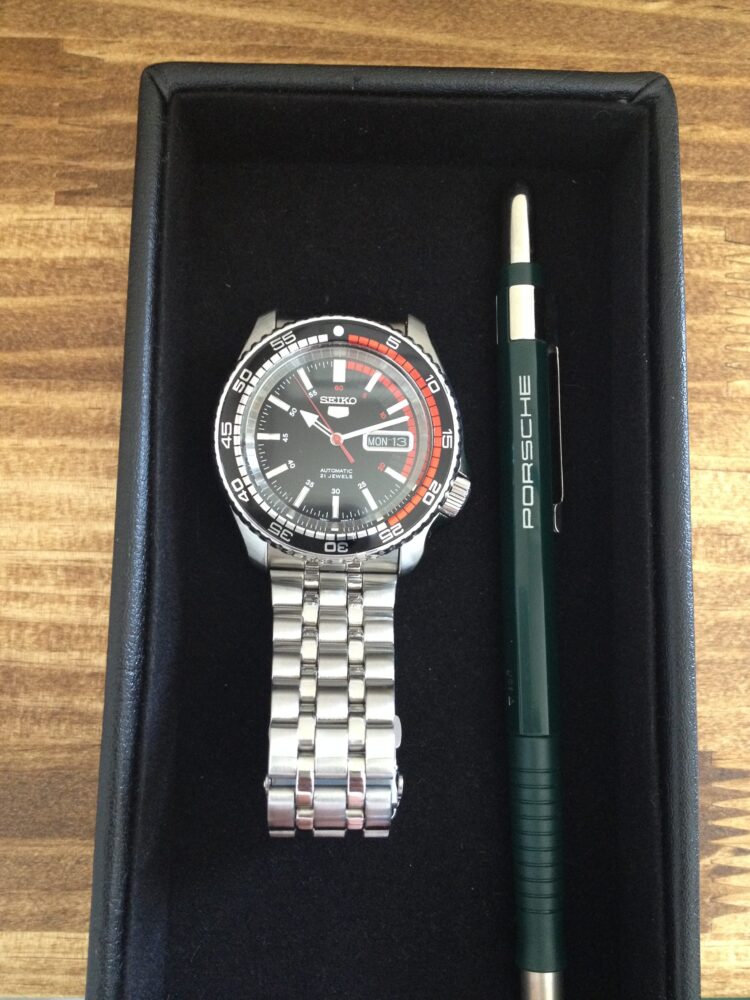 Speed Racer - SEIKO 5 .club